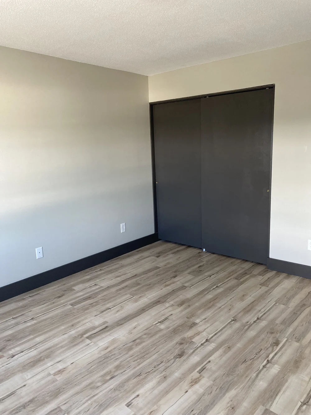 Gallery 1 — J2K Rentals Website