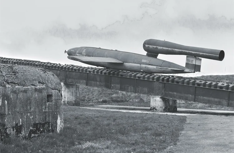 V-1 and V-2 Vengeance Weapons in WWII: Hitler's Deadly Arsenal — Artios ...