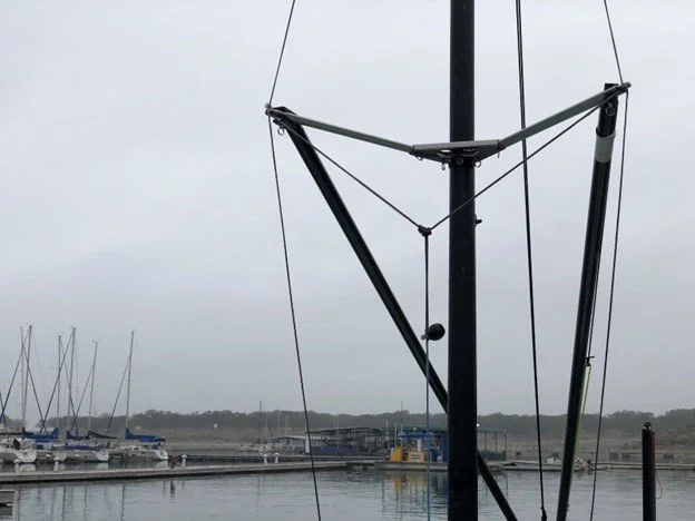 Main Foil Handle and Shroud Hanger — UFO Sailing