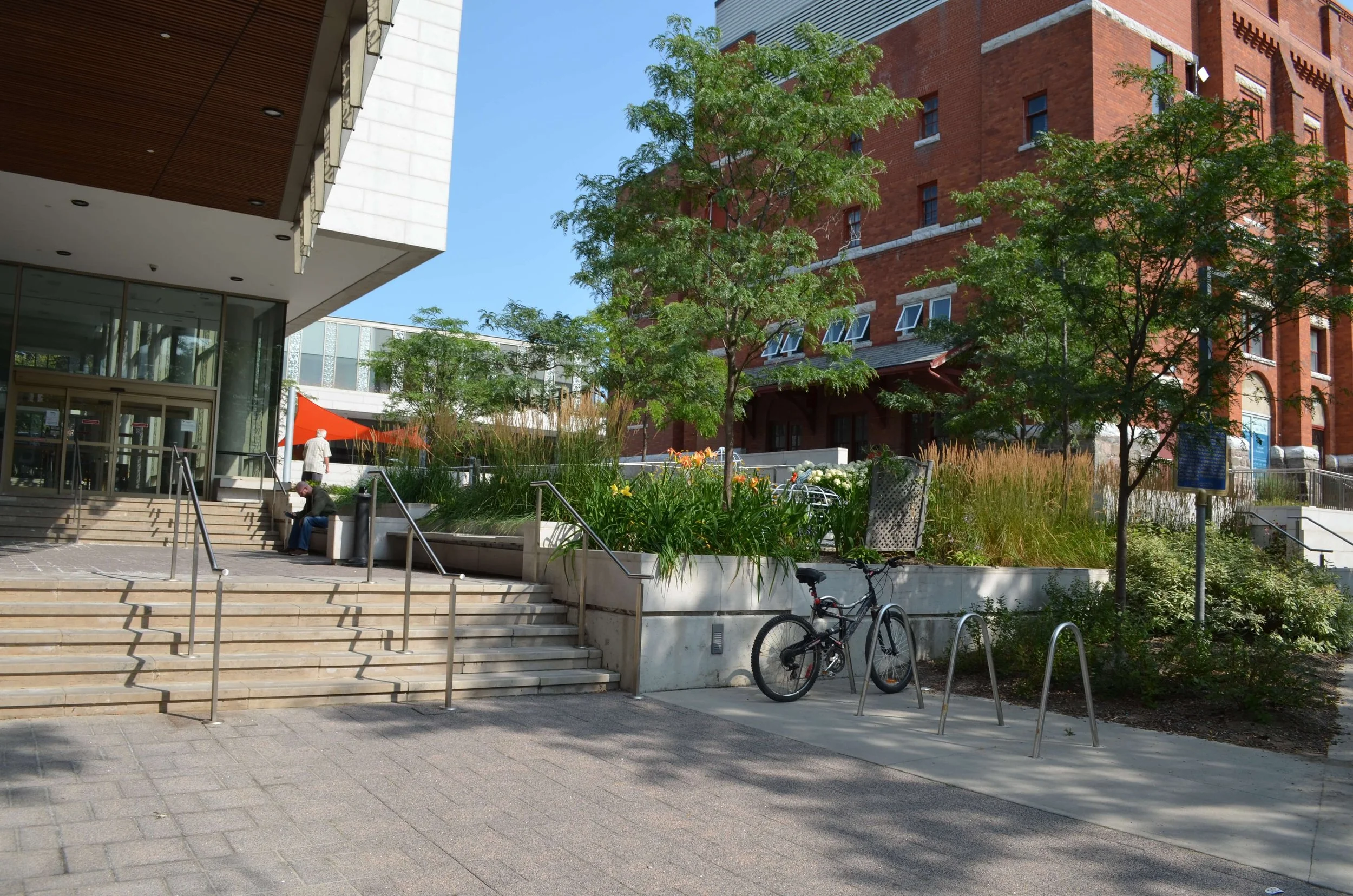 Orillia Public Library and Market Square — the mbtw group