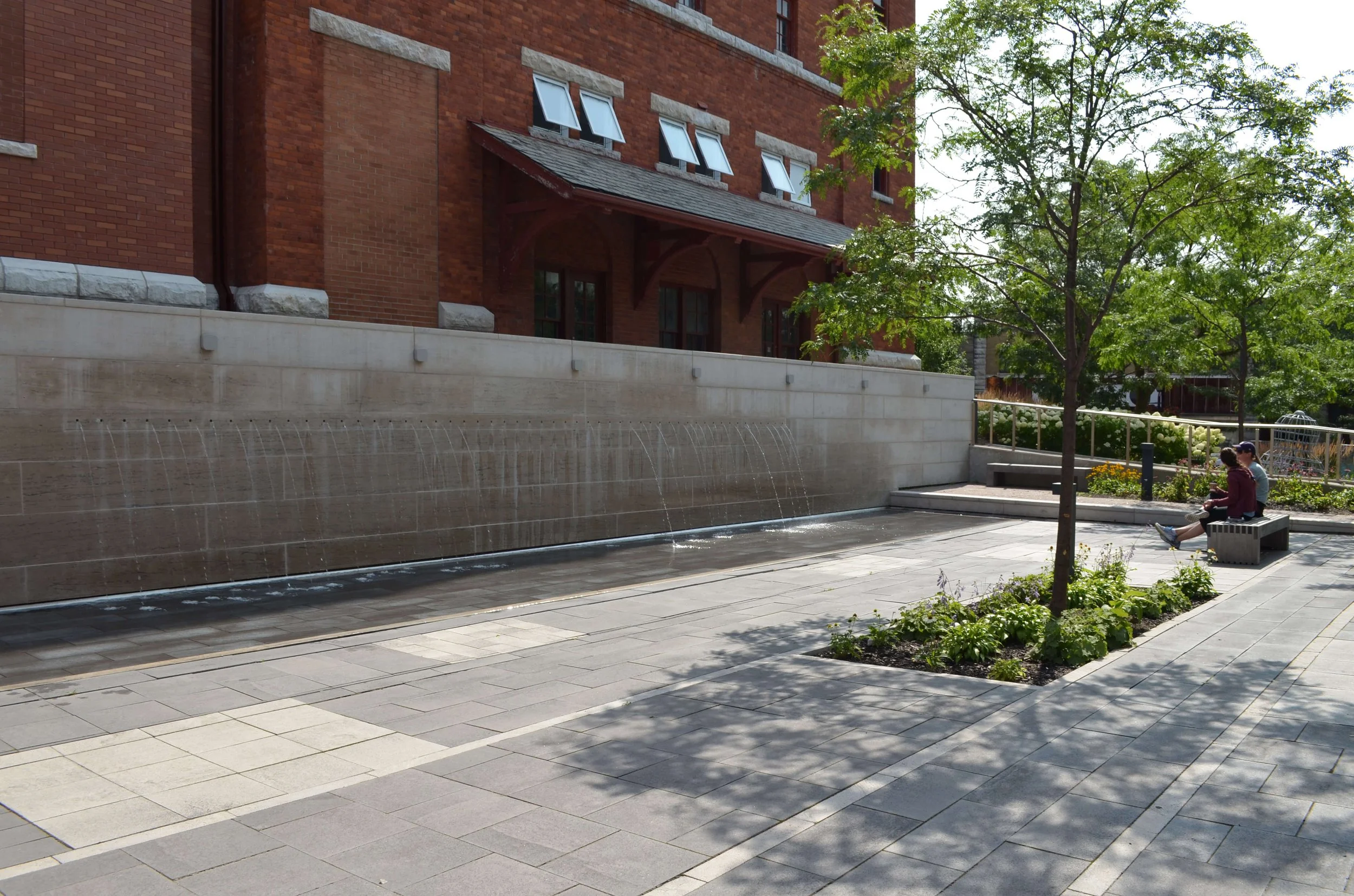 Orillia Public Library and Market Square — the mbtw group