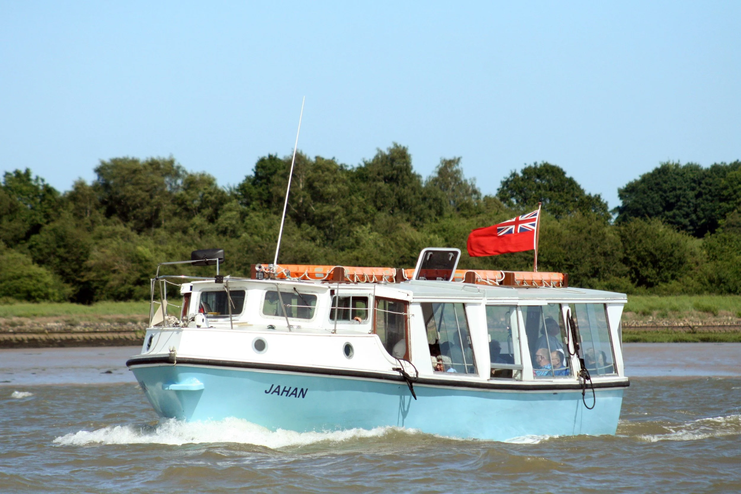 Deben Cruises