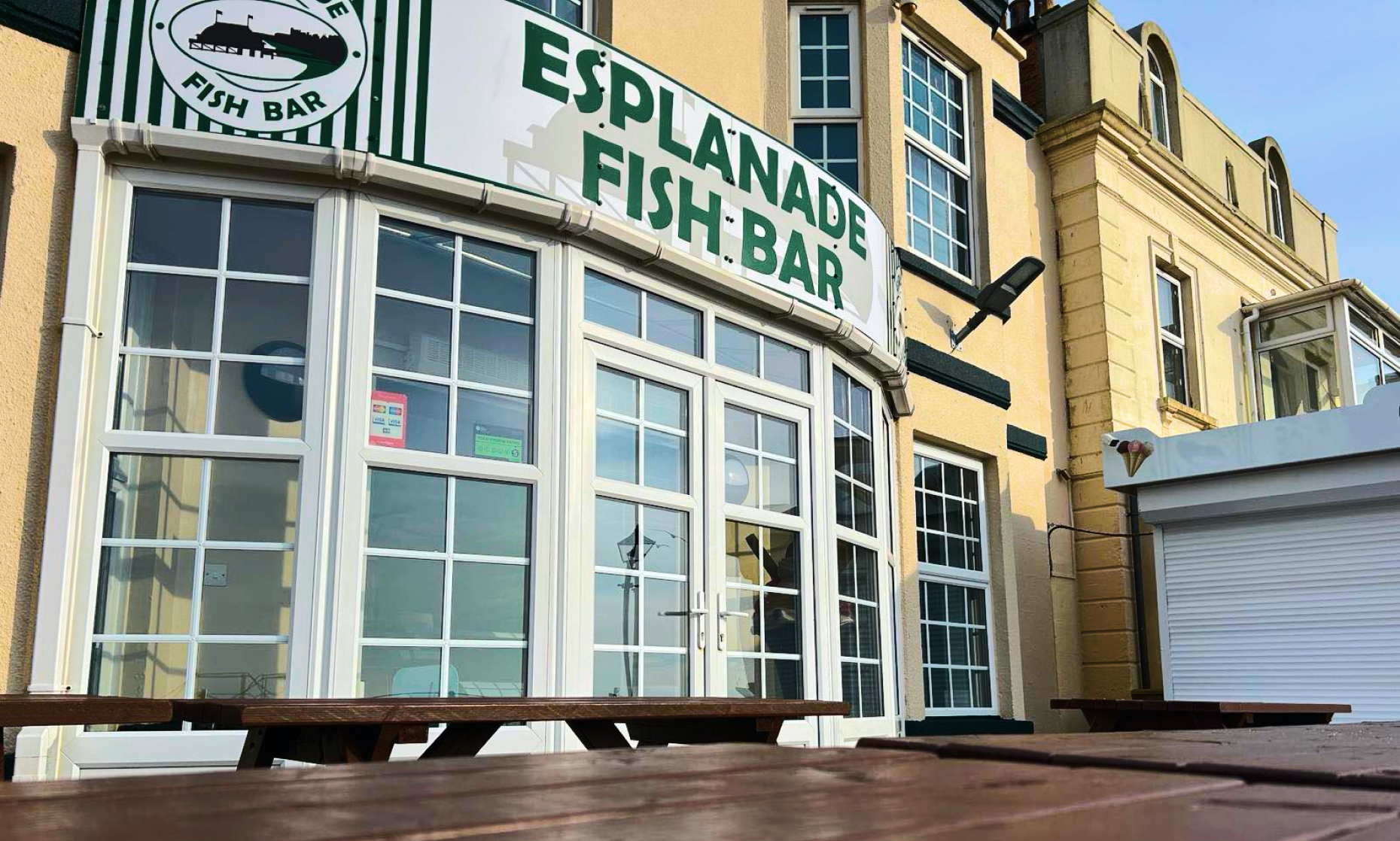 ESPLANADE FISH BAR - TRADITIONAL FISH & CHIPS - HOME PAGE