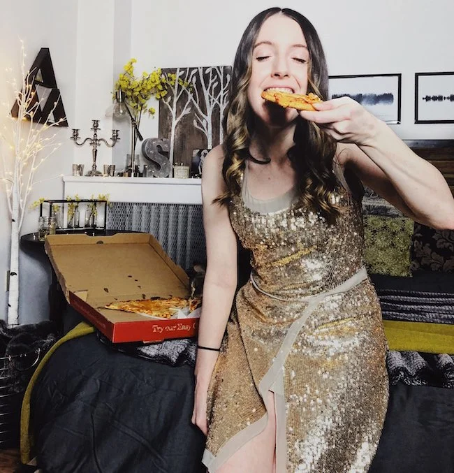 An Introvert's Guide to the Perfect New Year's Eve at Home — Moda ...