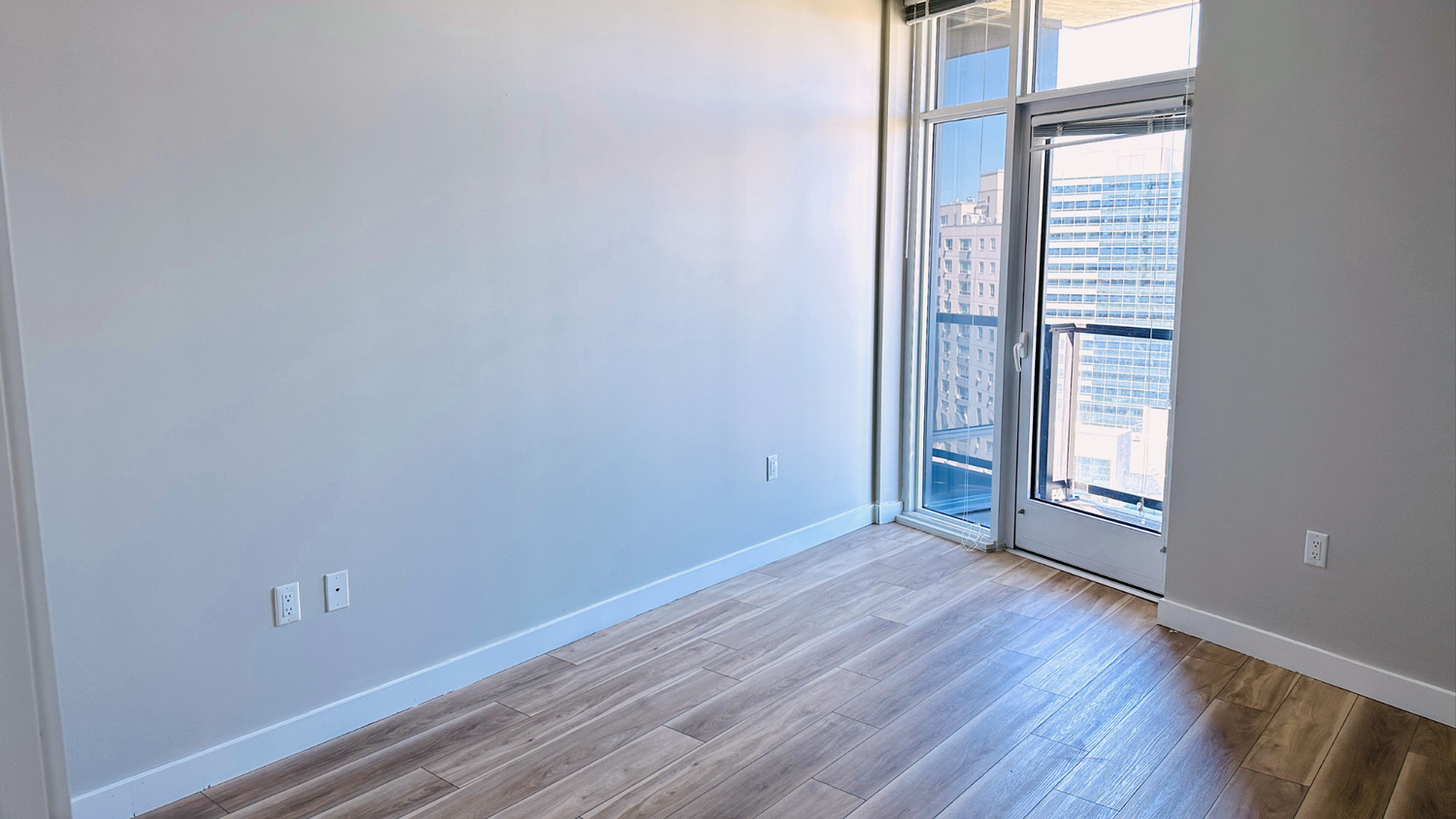 My New Apartment! Empty Apartment Tour + Interior Styling Plans — Moda ...