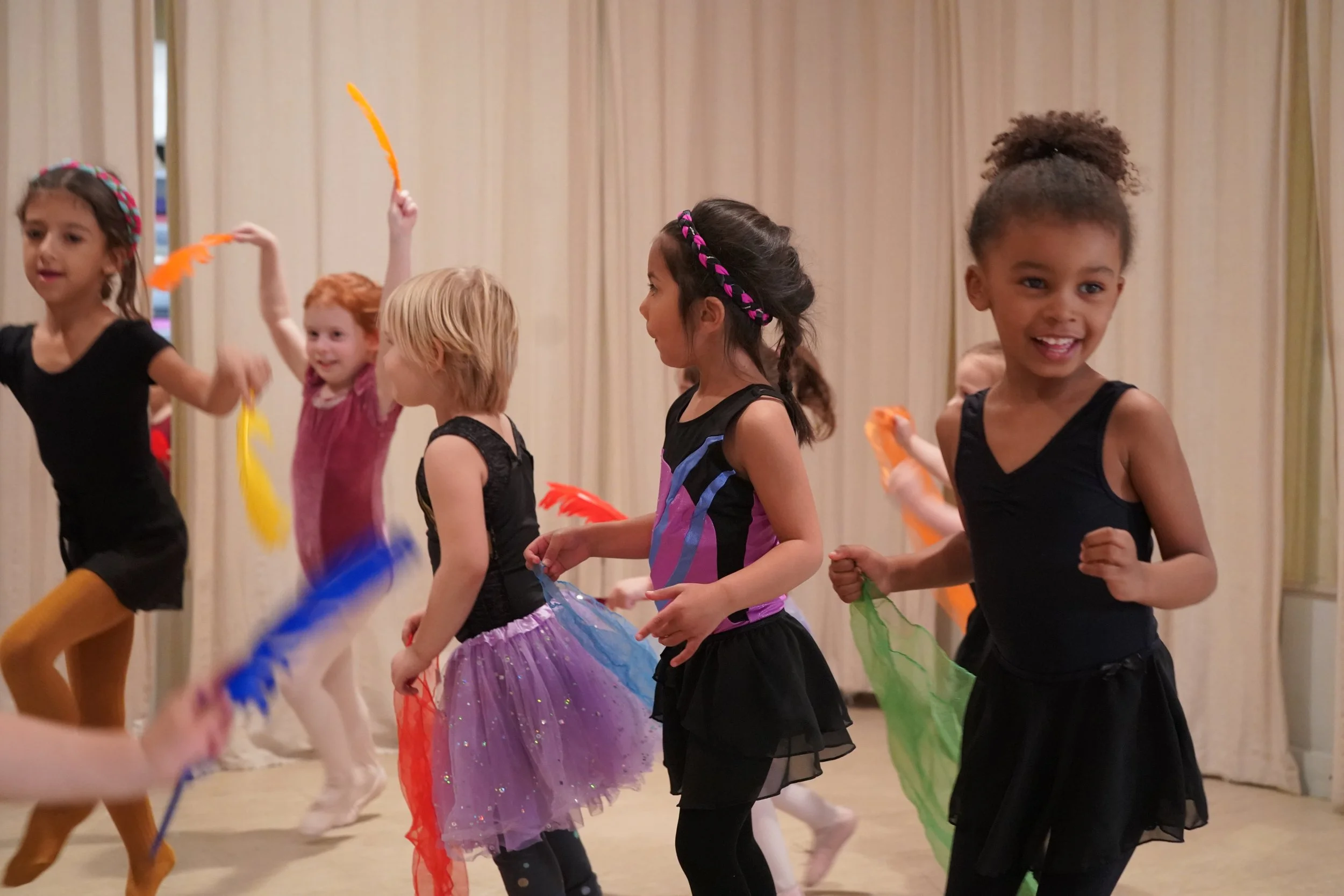 Kids Classes — Petite Feet Dance