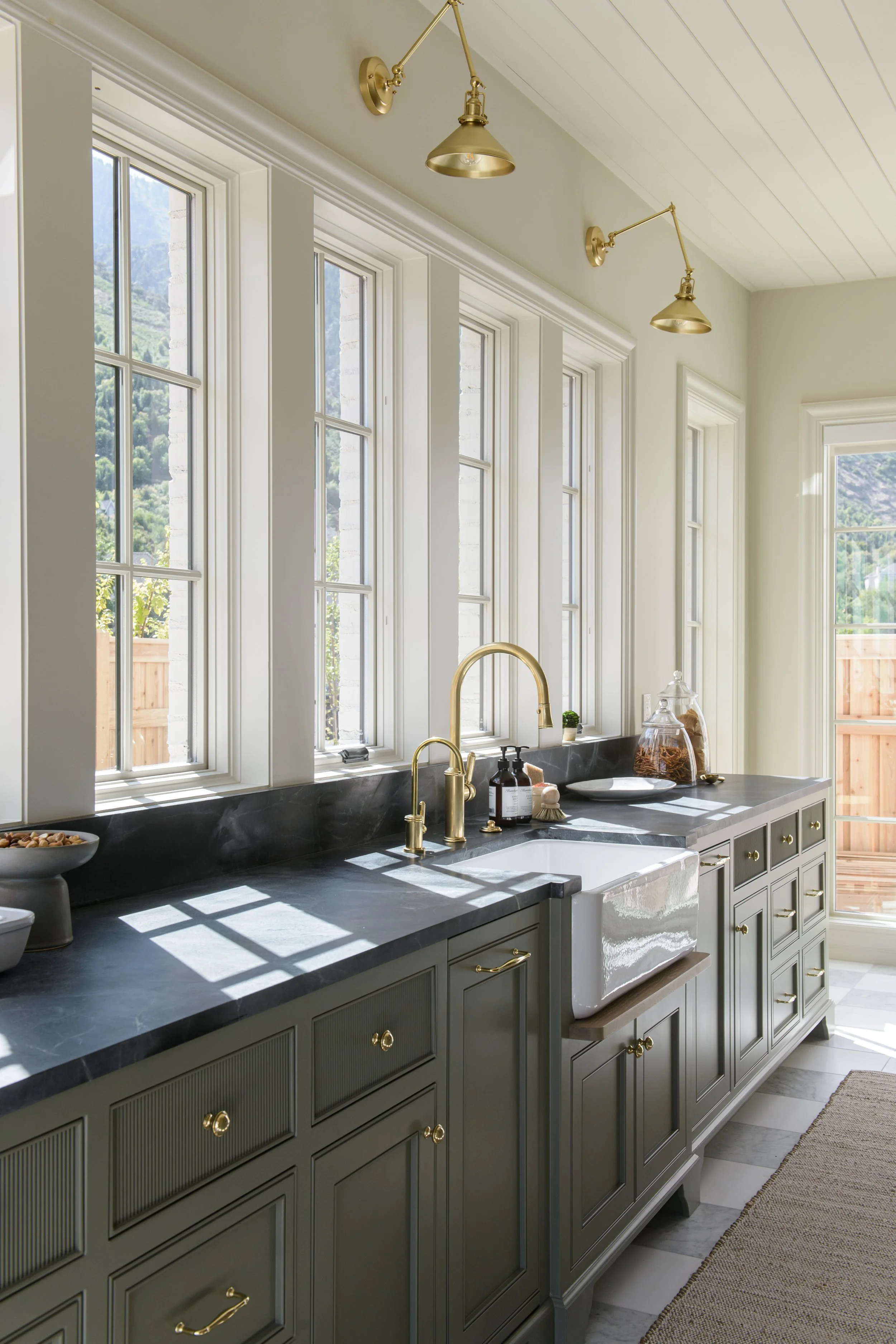 Portfolio — Ryan Reeder Cabinets Portfolio — Ryan Reeder Cabinets
