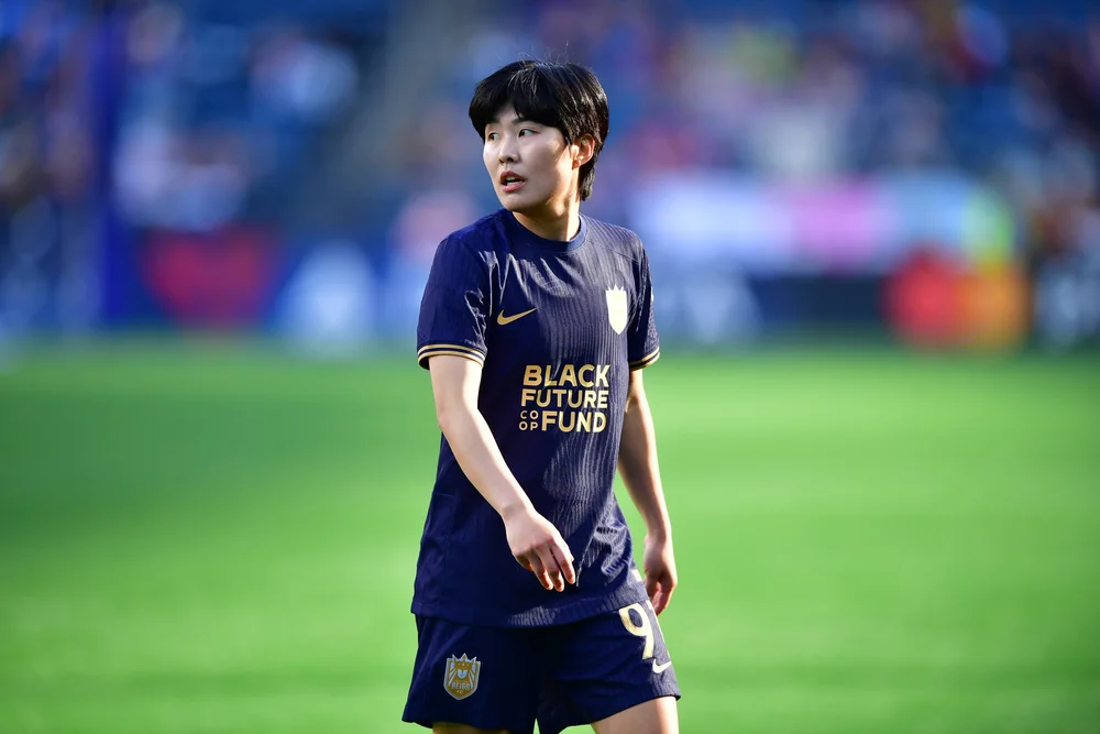 Day in Photos: Seattle Reign FC Wins 1-0 Against the Washington Spirit ...