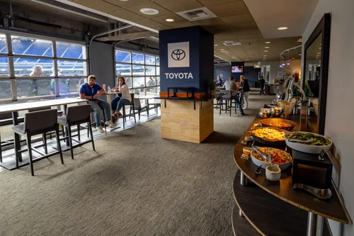 Premium Tickets — Seattle Reign FC
