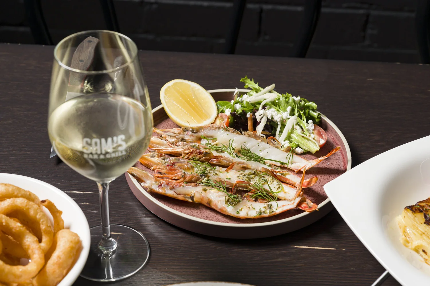 Sam's Bar & Grill - RESTAURANTS IN CAMBERWELL | FINE DINING RESTAURANTS ...