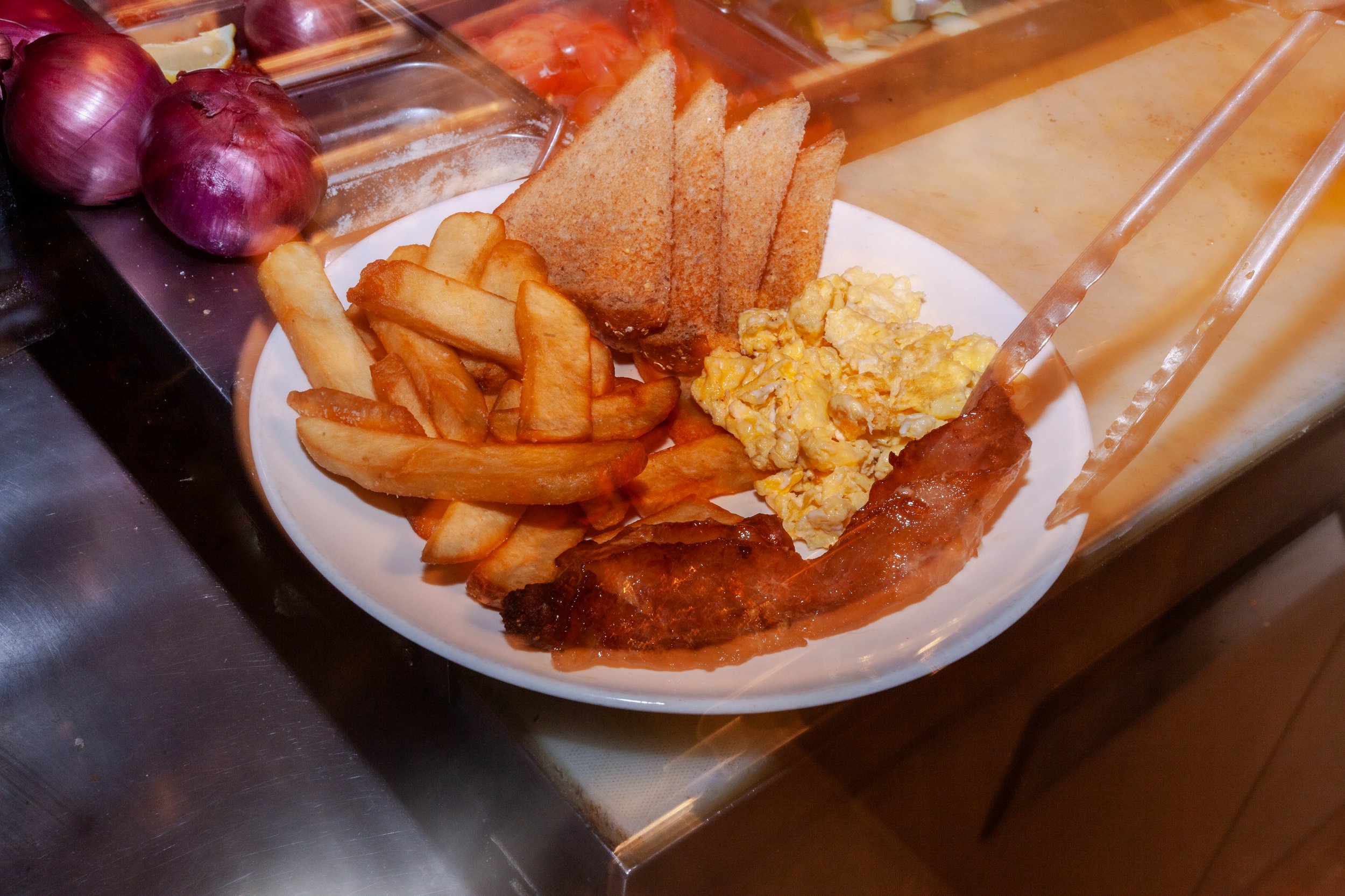 DELIVERY SPECIALS 7 WEST CAFE