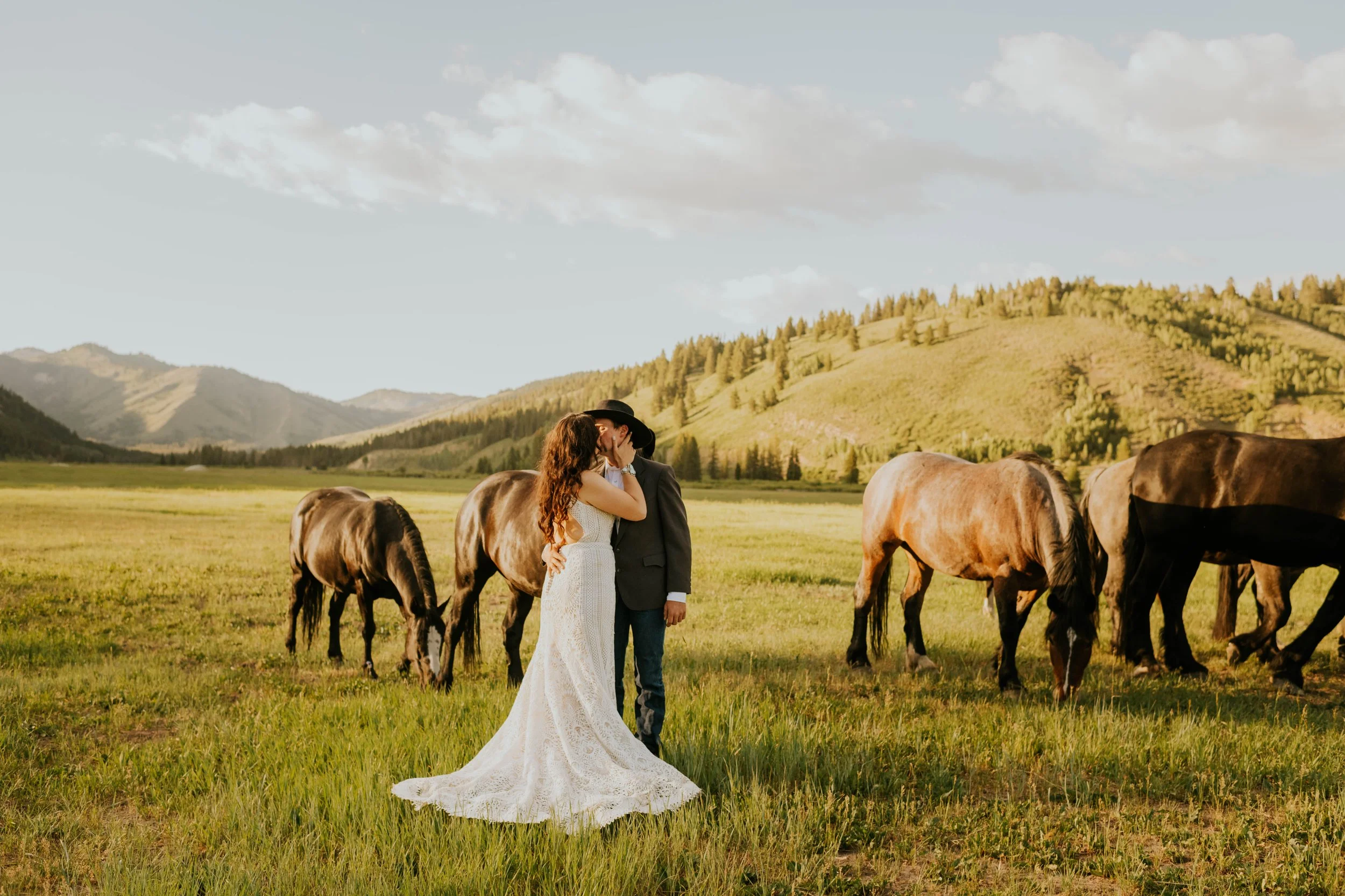 Traditional Elements of a Western Wedding - Colorado Western Wedding ...