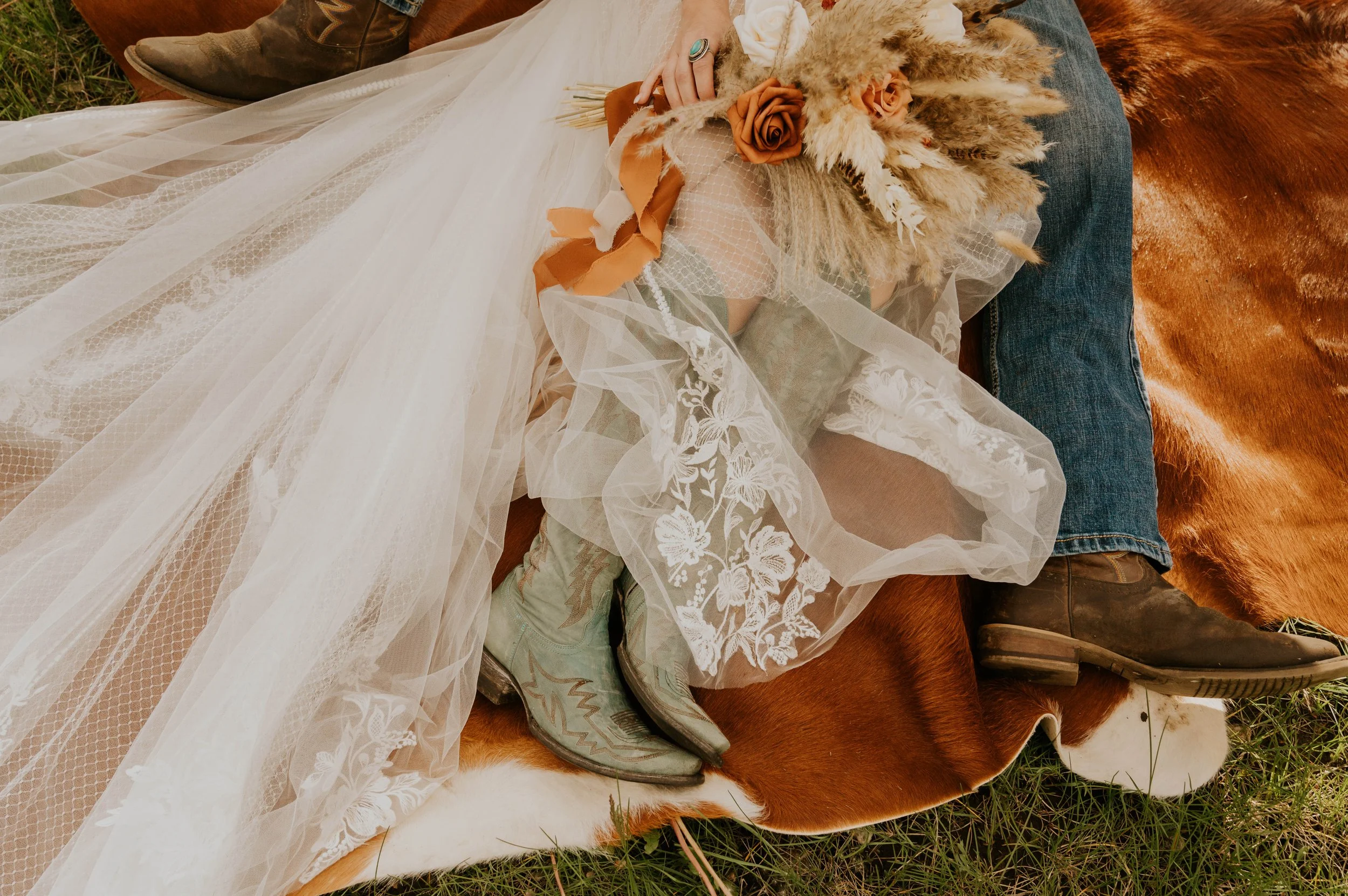 Traditional Elements of a Western Wedding - Colorado Western Wedding ...