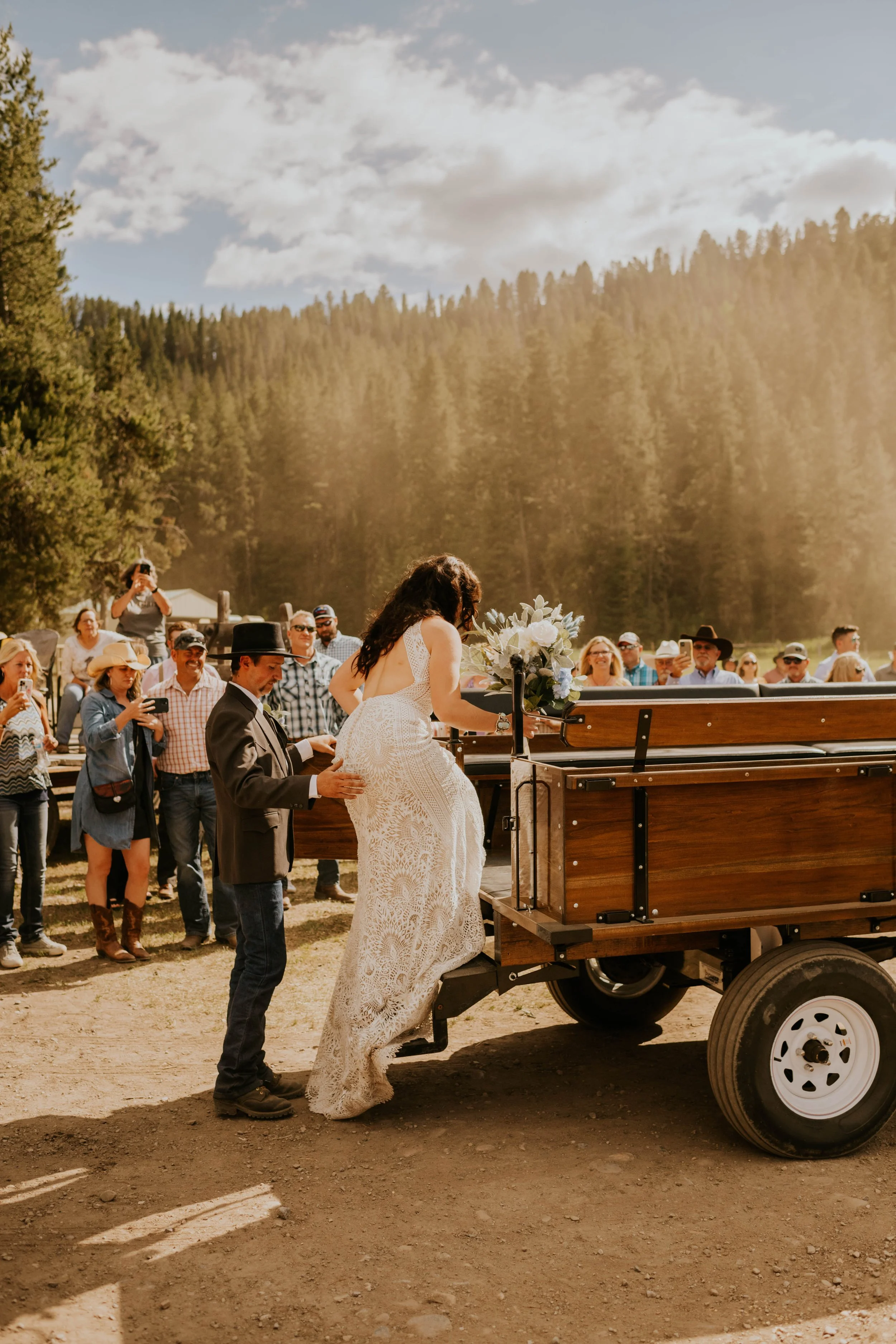 Traditional Elements of a Western Wedding - Colorado Western Wedding ...