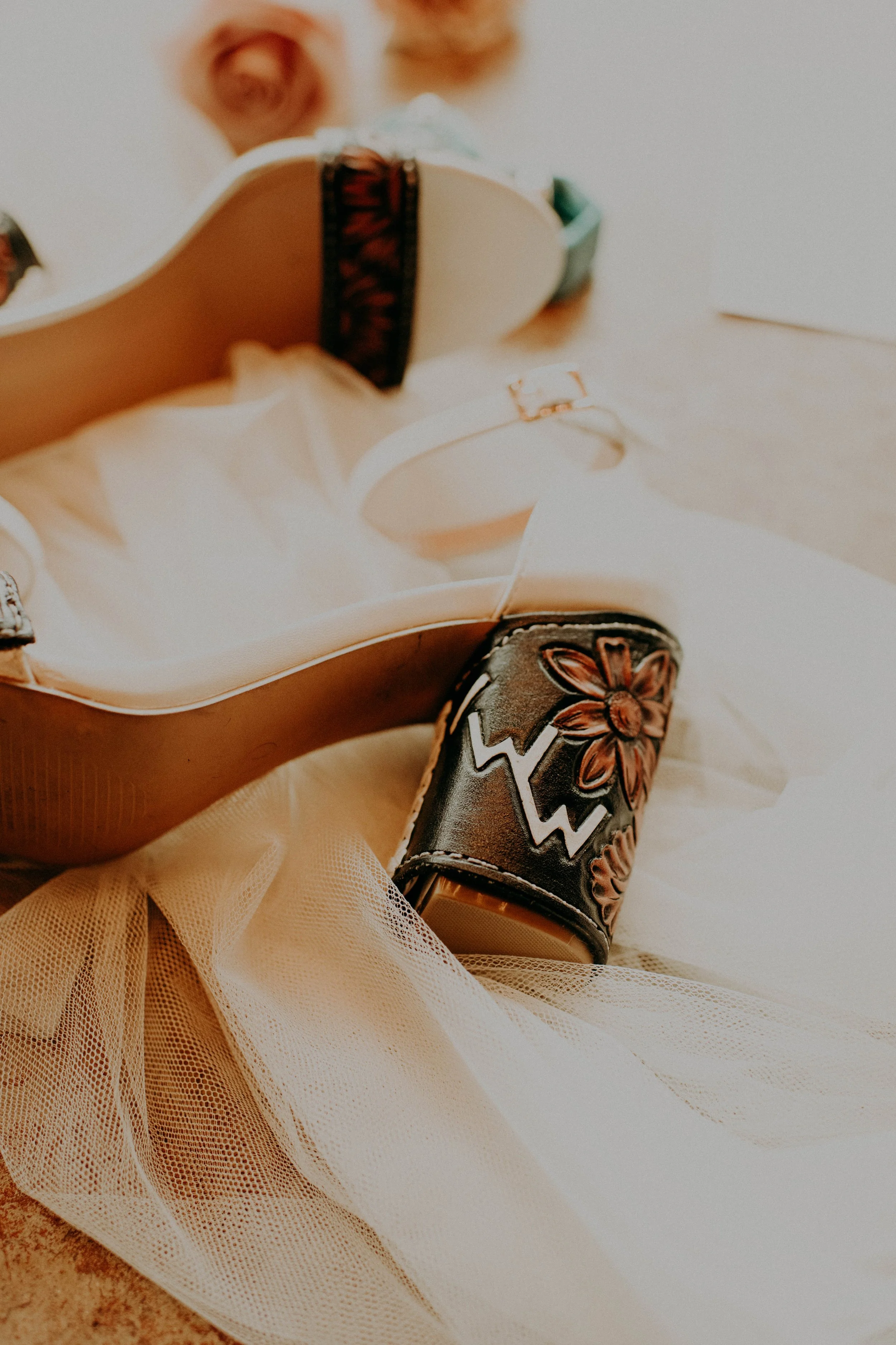 Traditional Elements of a Western Wedding - Colorado Western Wedding ...