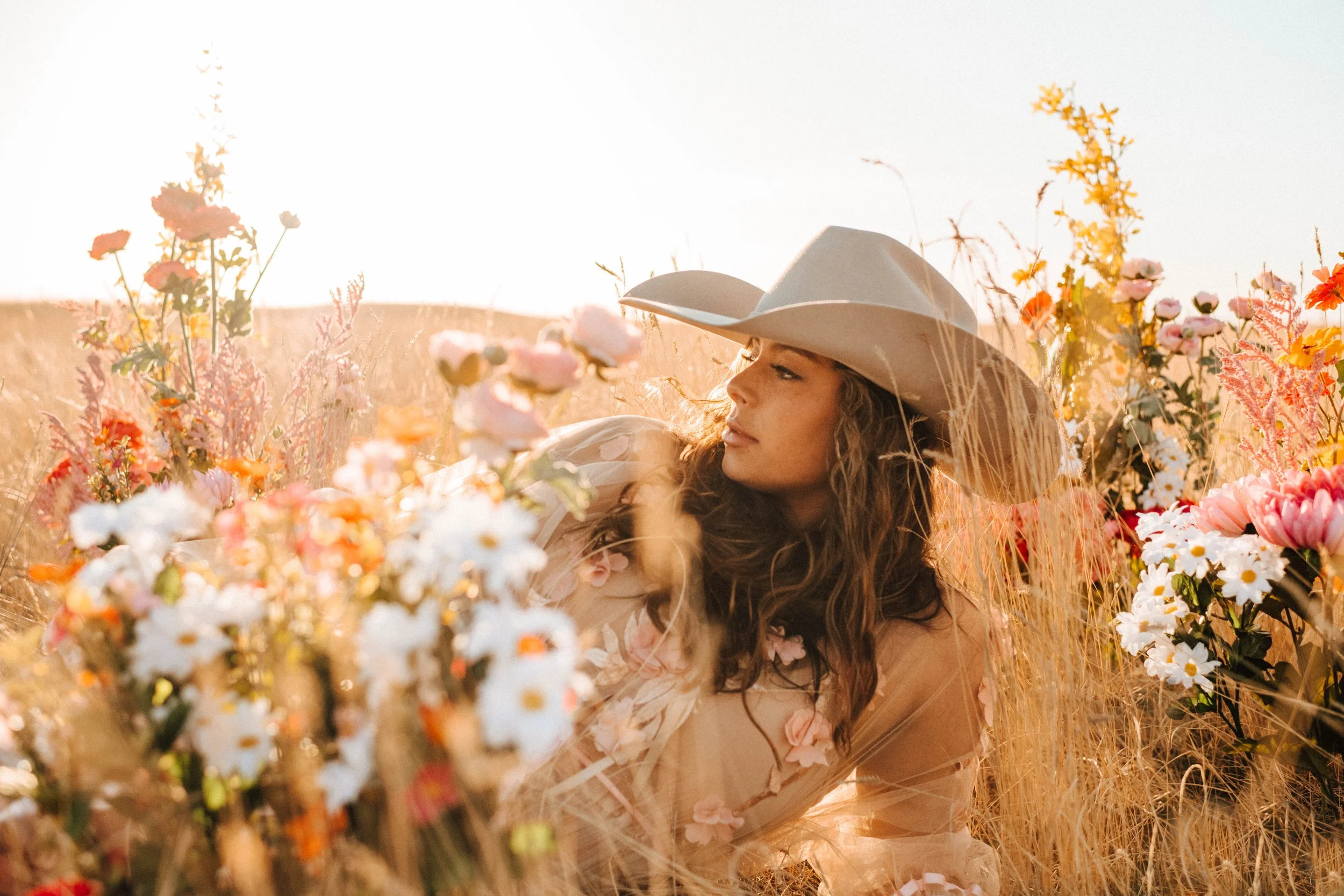 Capturing the Beauty of Spring: Guide to Stunning Maternity Photoshoots ...