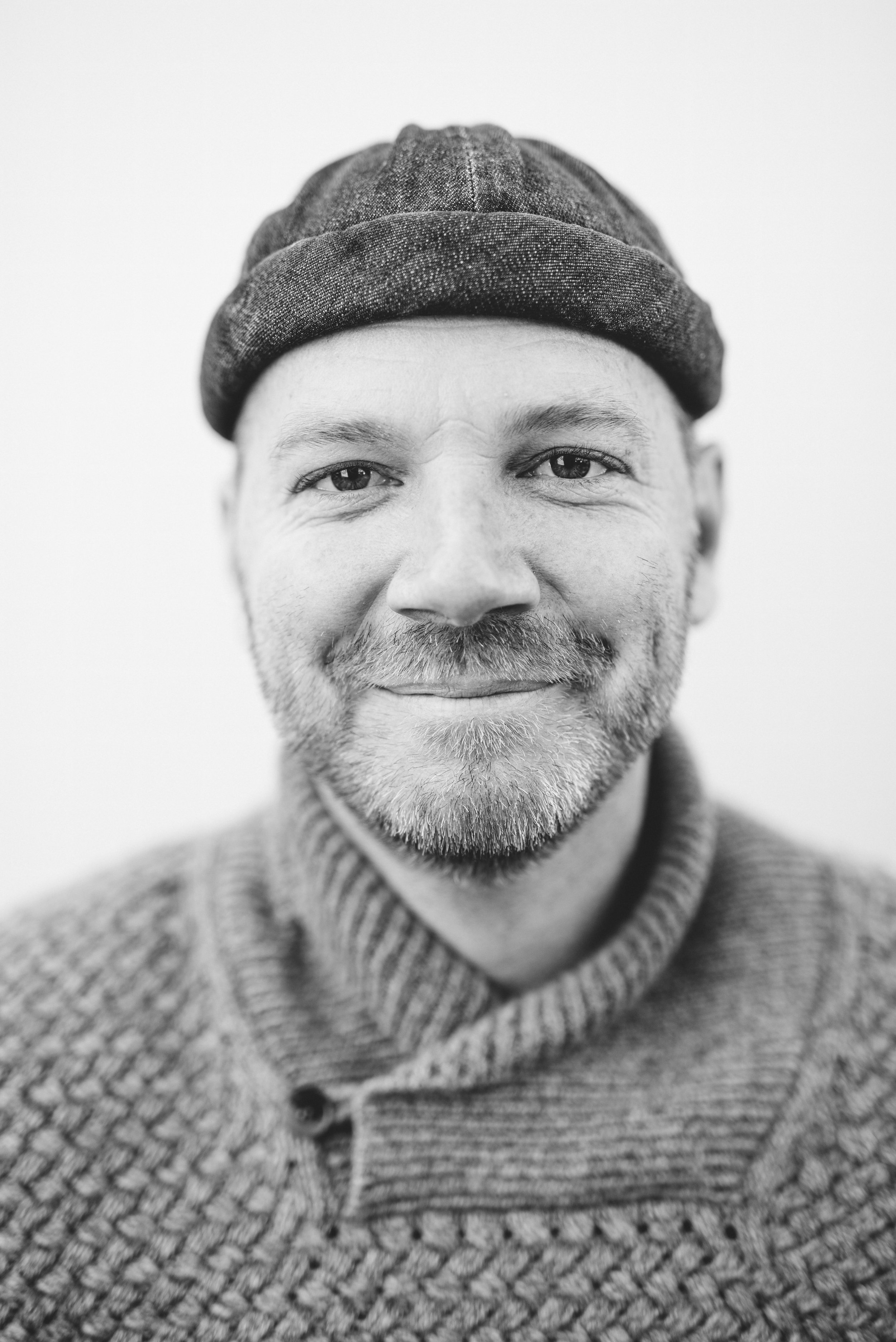 About — Justin Mott | Vietnam Based Photographer