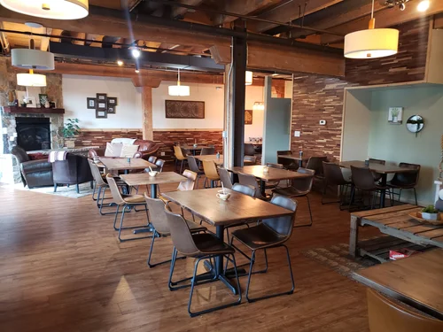 Maple Leaf Coffee House