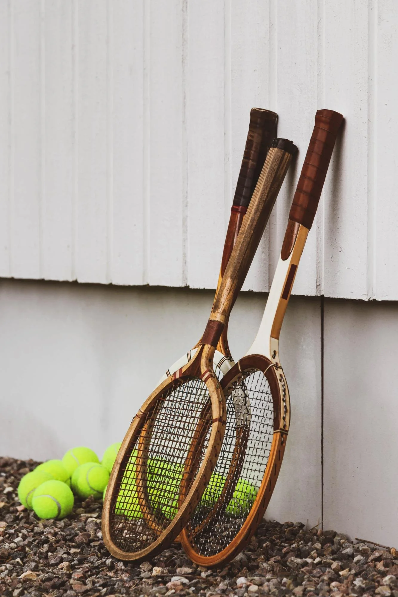 The Evolution of Tennis Rackets: From Wooden to Modern Composites ...
