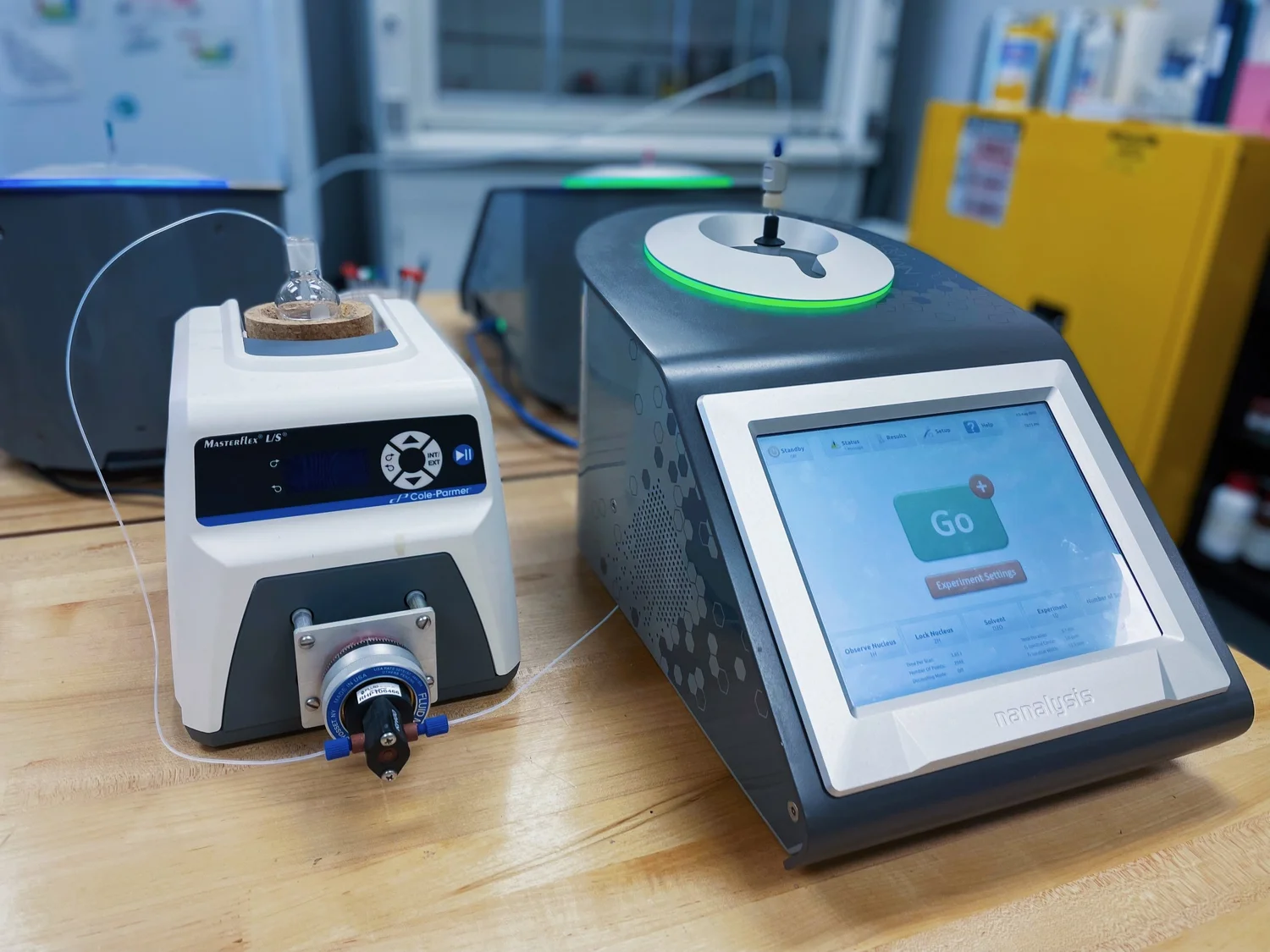 60 MHz benchtop NMR – Compact, easy-to-use NMR workhorse. — Nanalysis