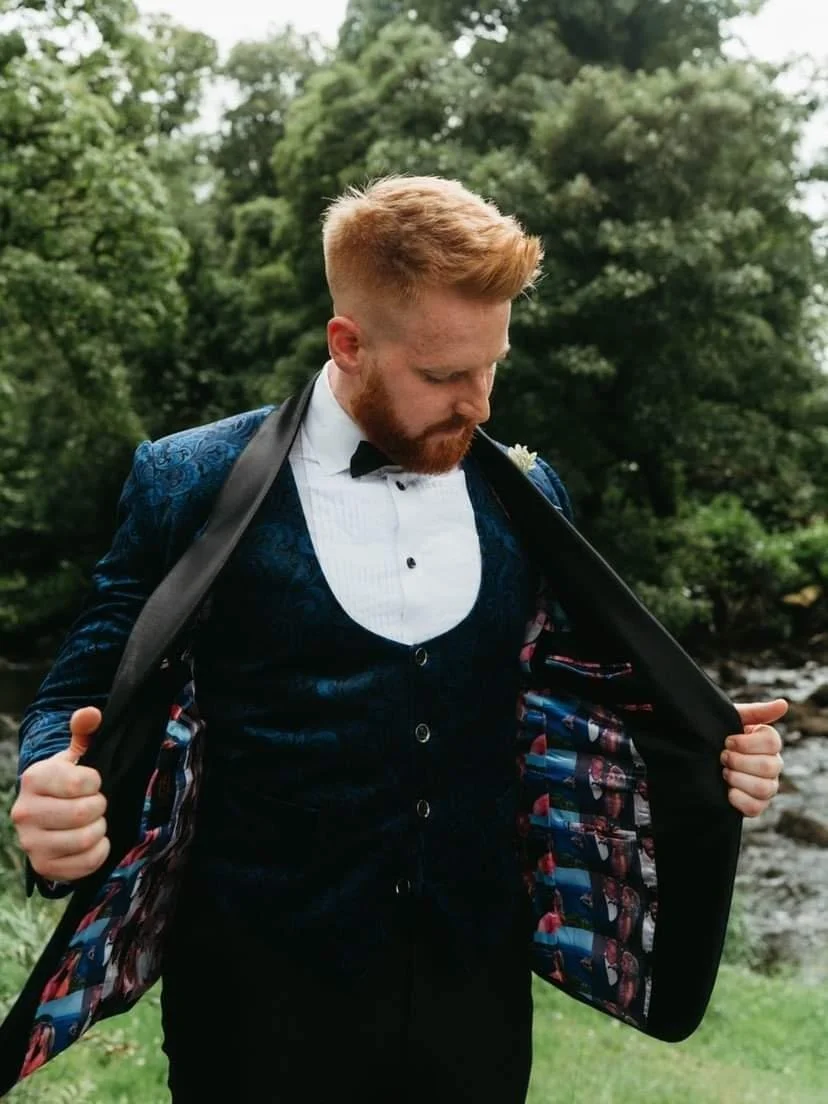 Sentimental with a shawl — Dee Graham Tailor Made