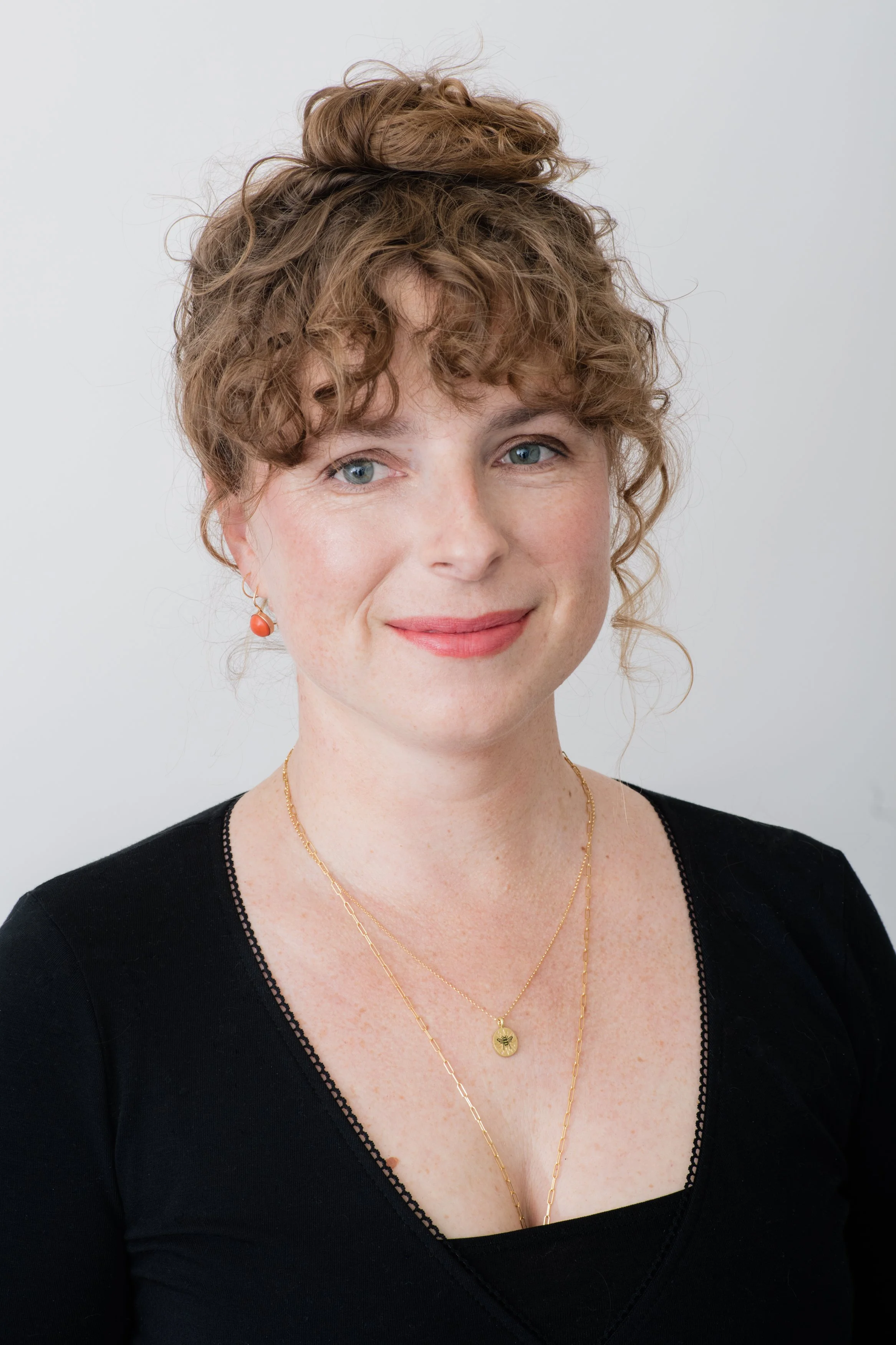 About — ANNA RASCHE