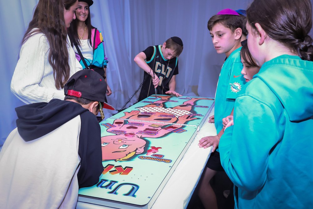 Giant Operation | Life-Sized Fun for Events — Fotoboyz Events | Premier ...