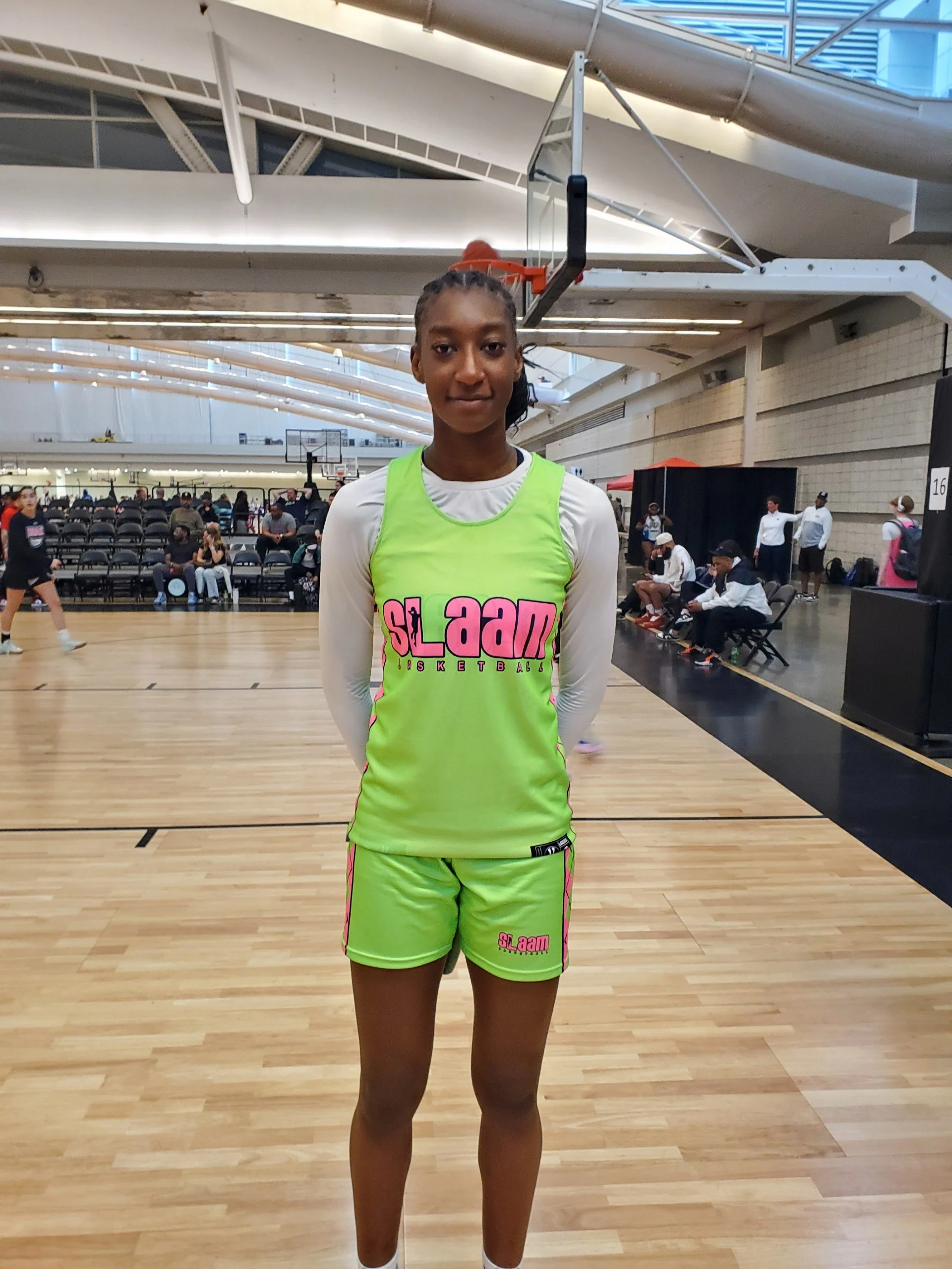 Hoops Review