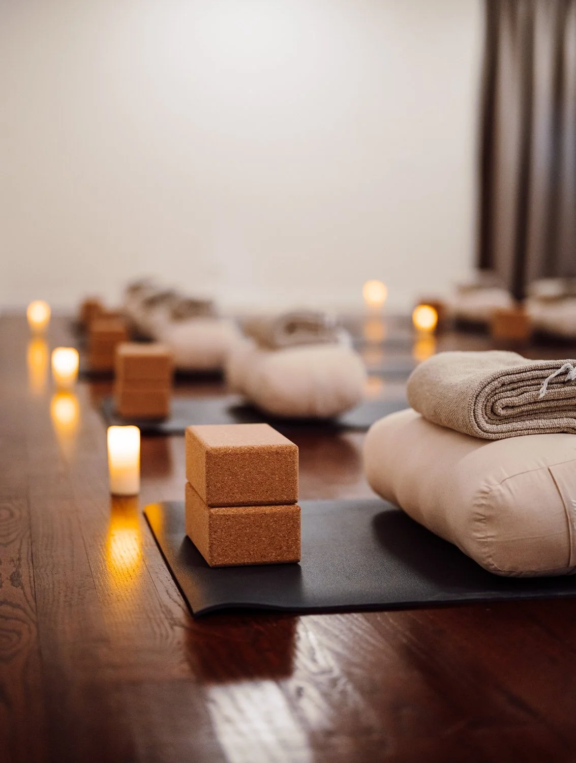Yoga Studio South Loop Chicago | Half Moon Yoga