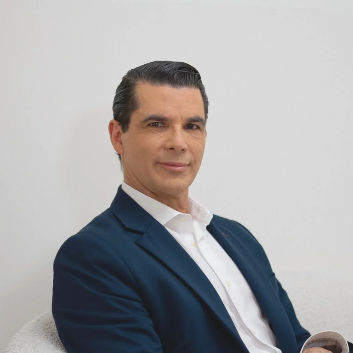 About Us | Your Partner in Wellness and Vitality — Alluring Age
