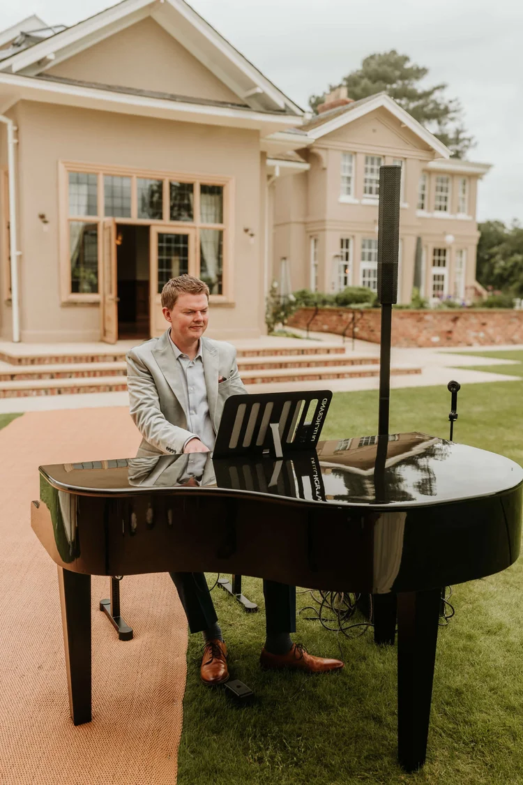 Yorkshire Wedding Pianist | Martin Hamer