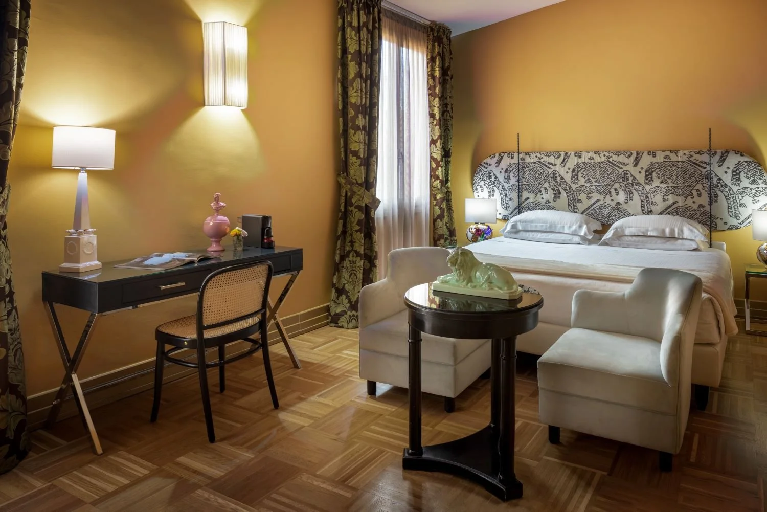 HOTEL NUMBER NINE — HOUSE OF NINE
