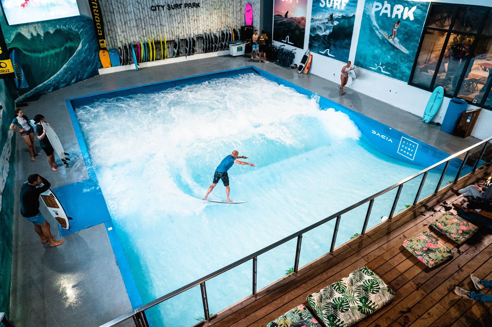 CITY SURF PARK - VAGUE DE SURF INDOOR