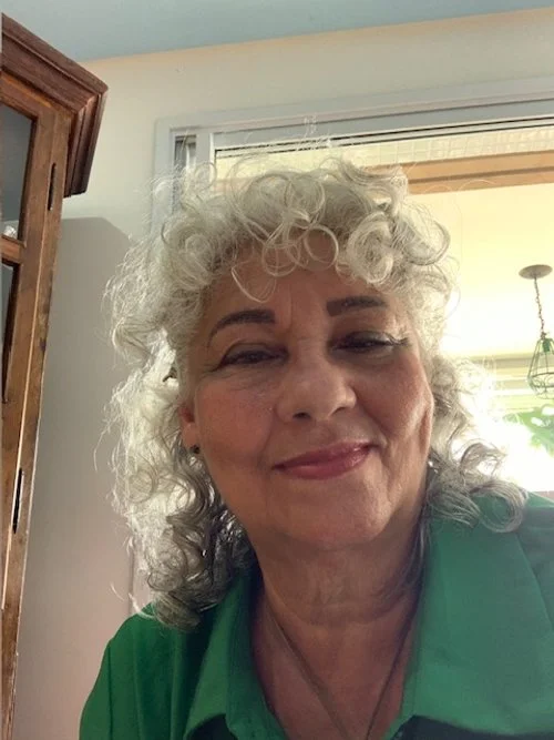 Maria Ester de Freitas — Ipê das Letras