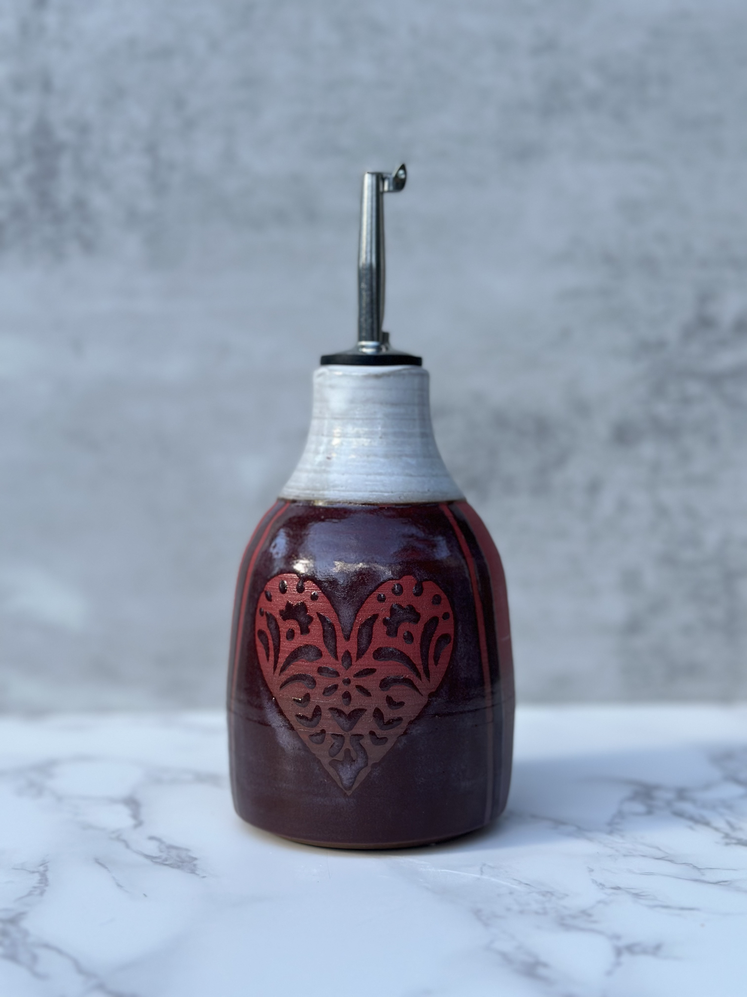 How to Use Vinyl Stickers as a Surface Decoration for Pottery — Meesh ...