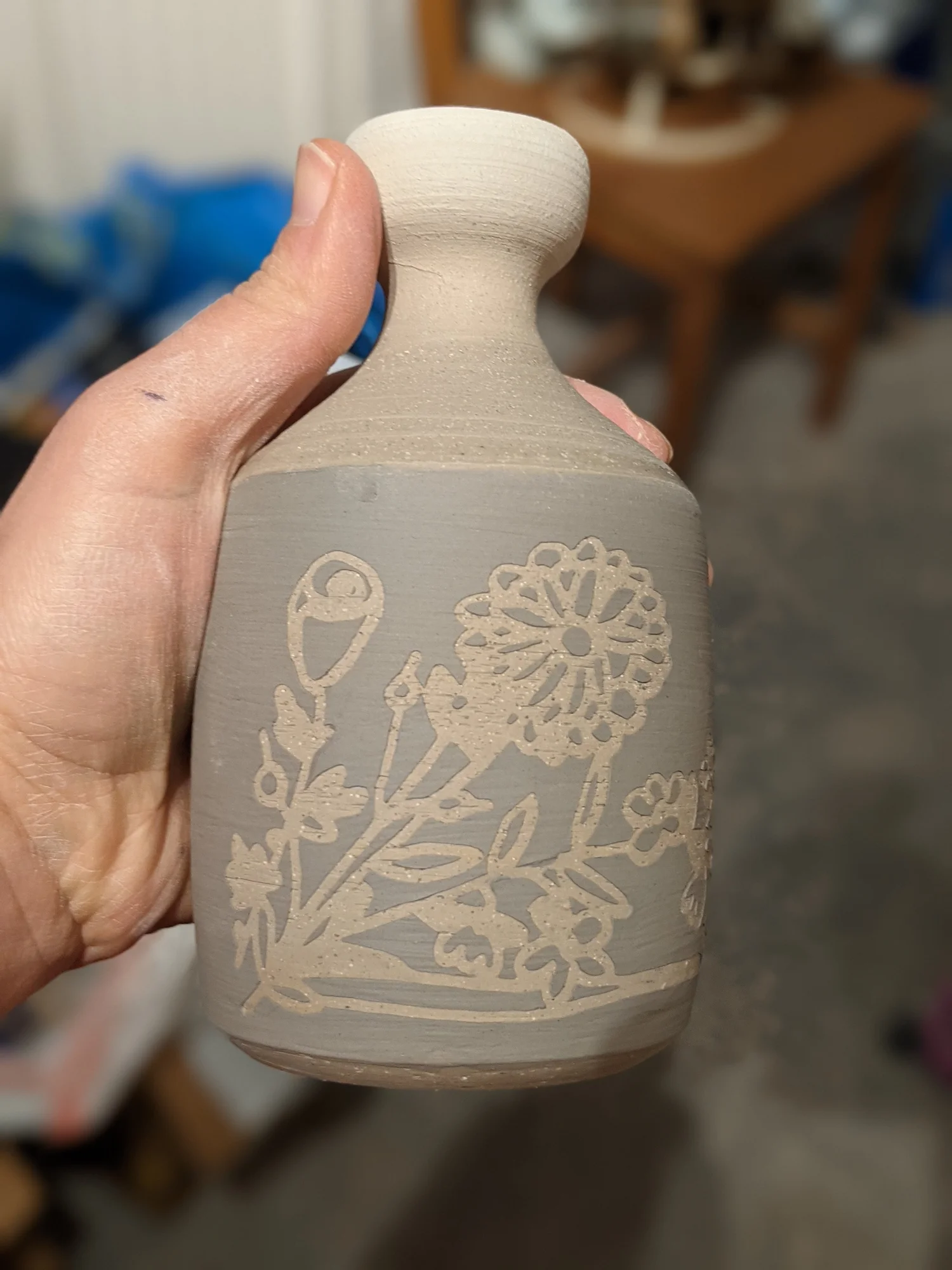 How to Use Vinyl Stickers as a Surface Decoration for Pottery — Meesh ...
