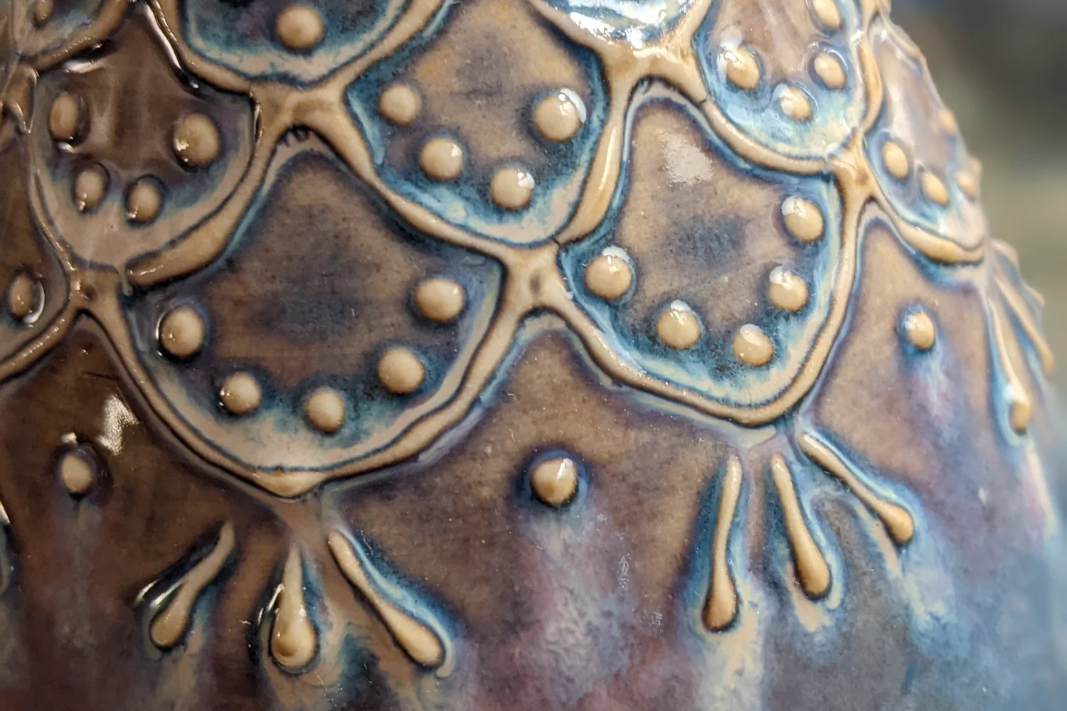 Exploring the Art of Slip Trailing in Ceramics — Meesh Pottery