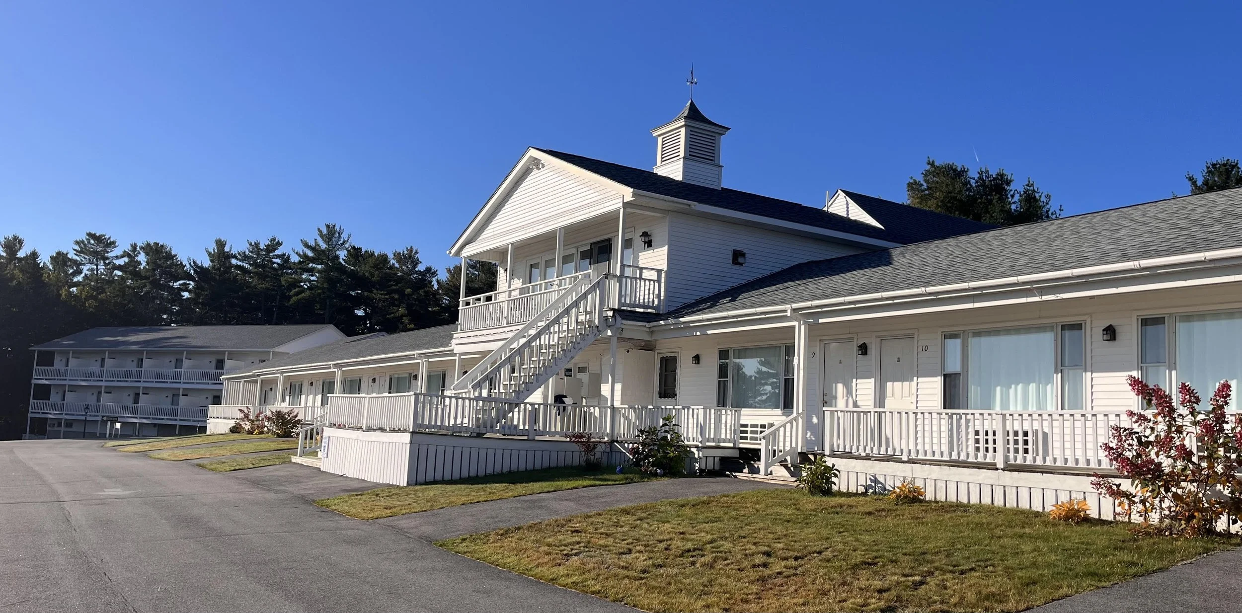 Amenities — THE ACADIA HOTEL - OCEAN VIEW