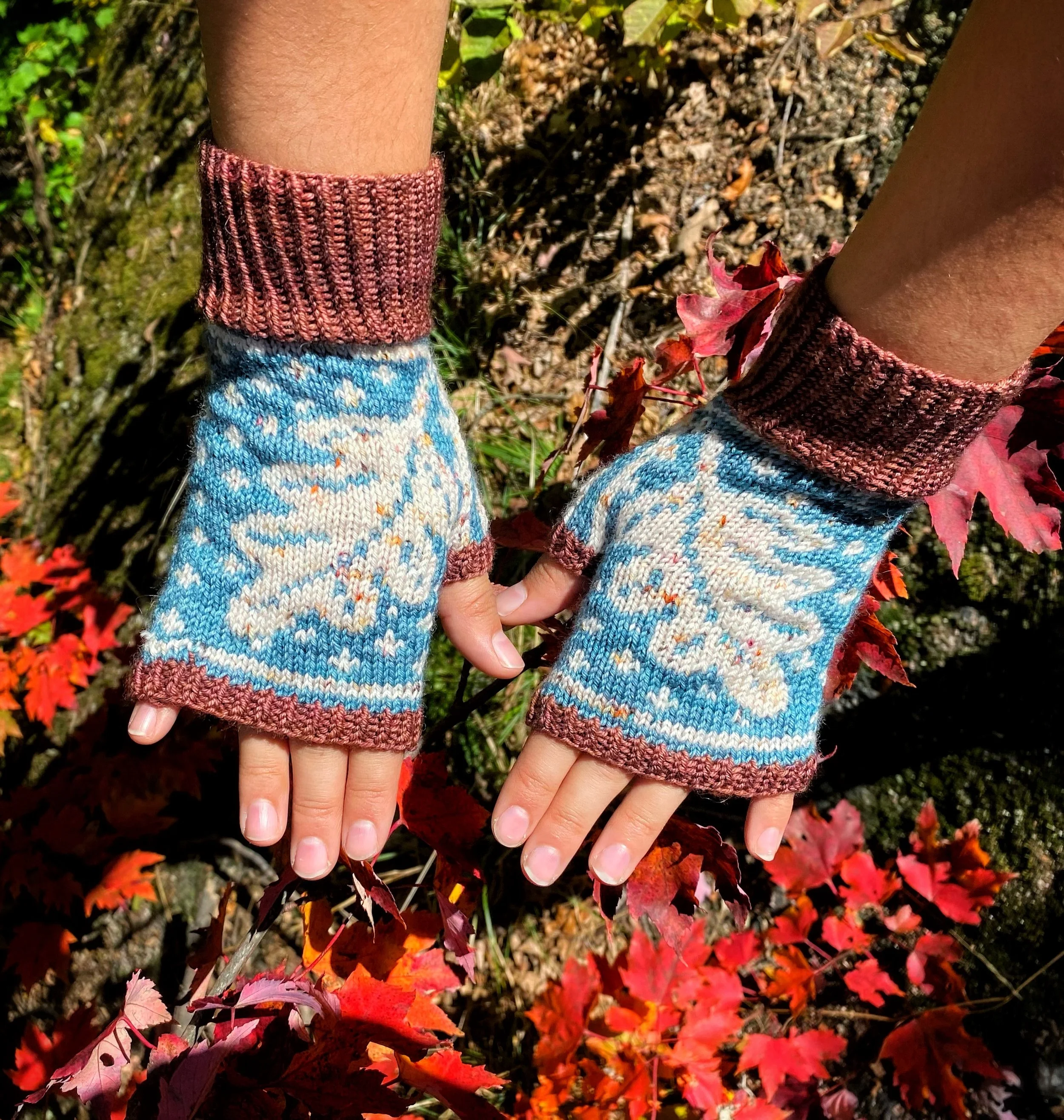 Fingerless Mitt Knitting Pattern: Autumn Leaves — Classical Songbird ...