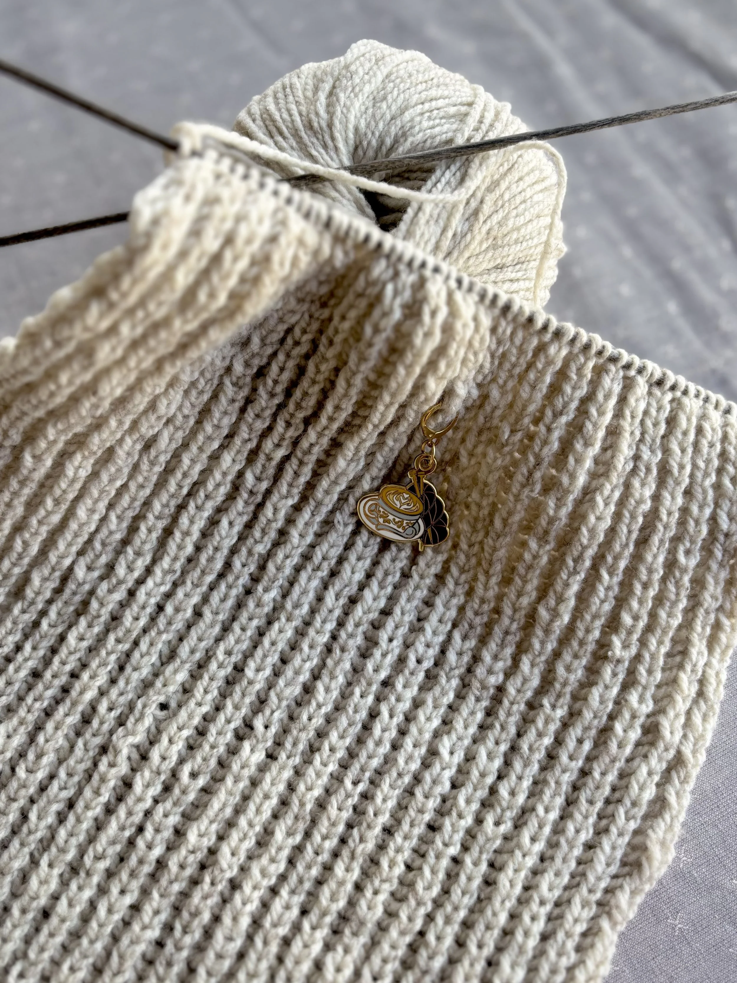 Knit Below: A Knitting Tutorial — Classical Songbird Designs