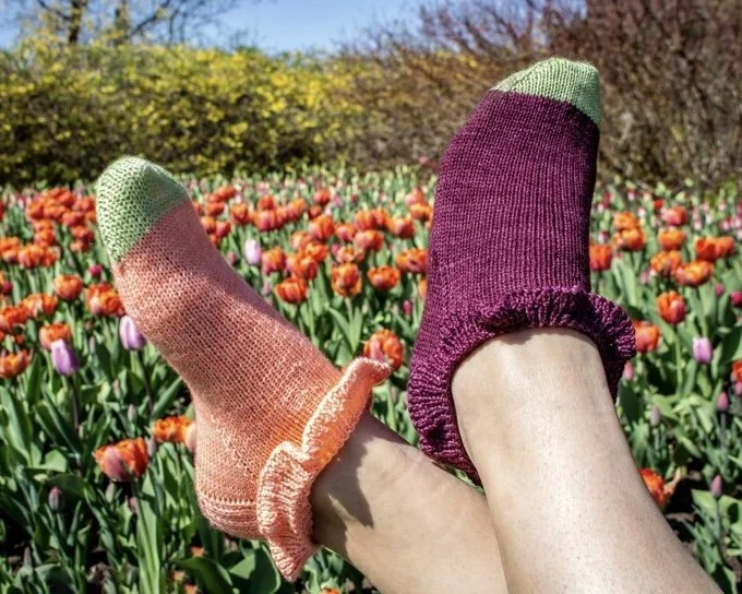 Top 5 Sock Patterns for Spring — Classical Songbird Designs