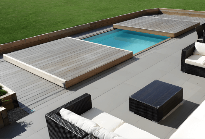 Sliding Deck | Pool Cover Solutions - Discover the possibility!