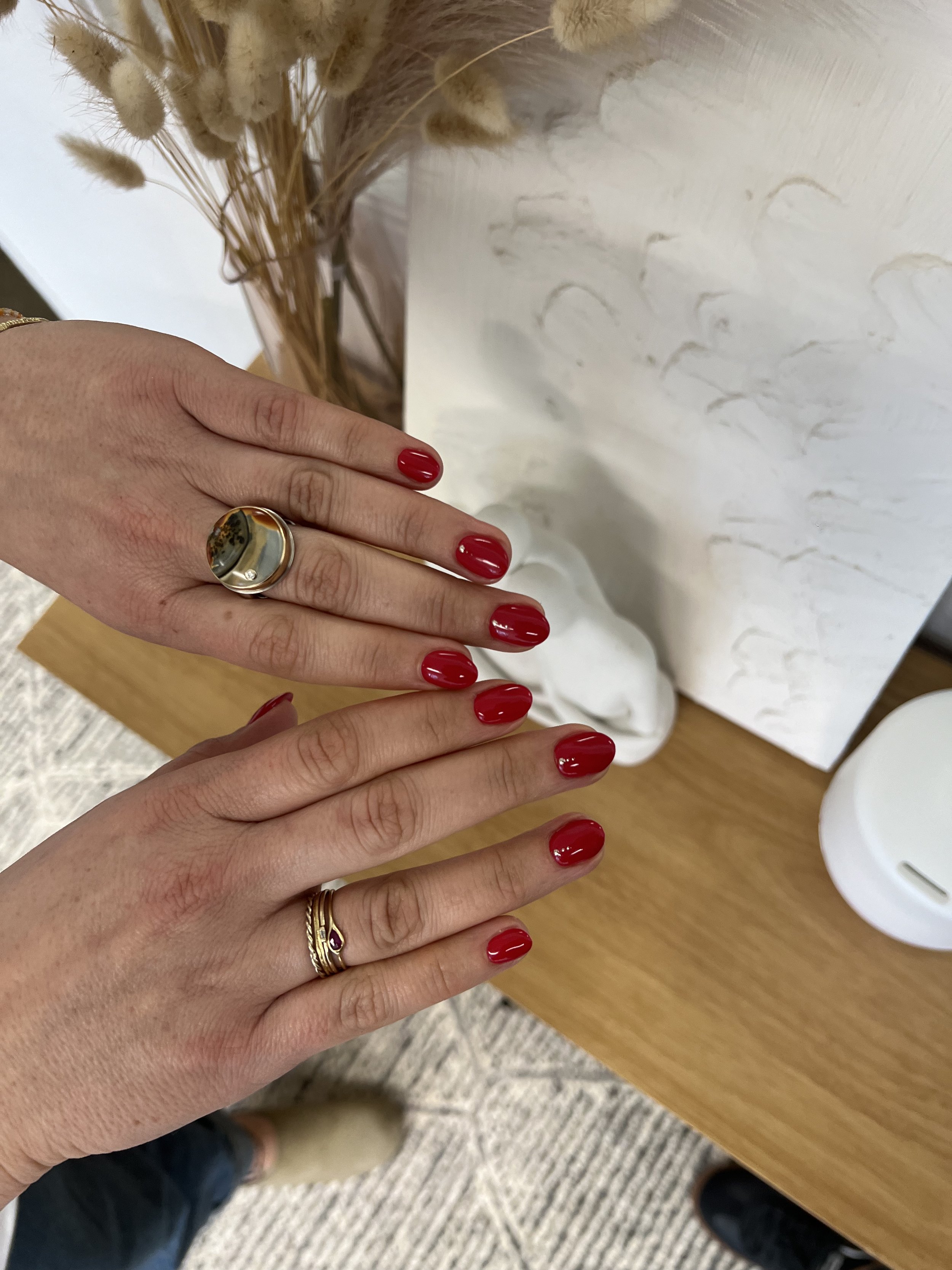 Milkandhoneynailstudio