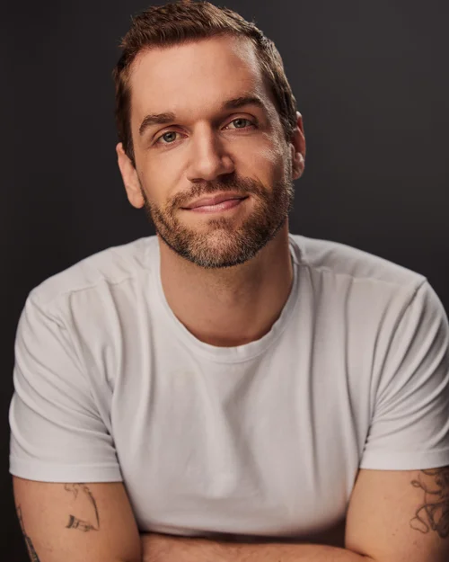 Ryan Vasquez | Broadway, Film and Television Actor