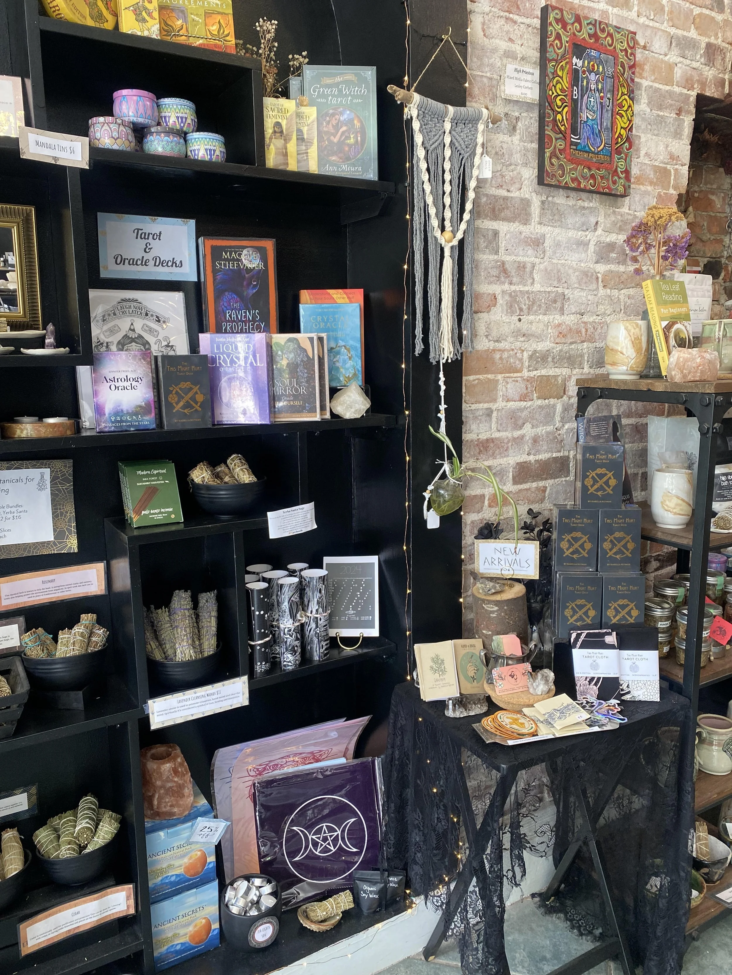 Arcana Maine - Metaphysical Shop & Healing Arts Studio