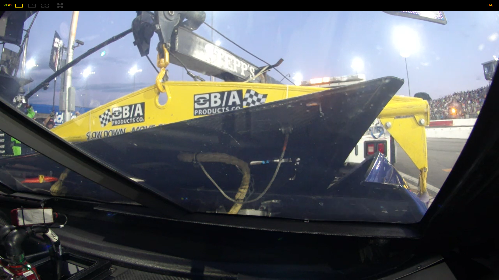 CUP: First-lap scuffle with Kyle Busch ends badly for Ricky Stenhouse, Jr. — LASTCAR.info