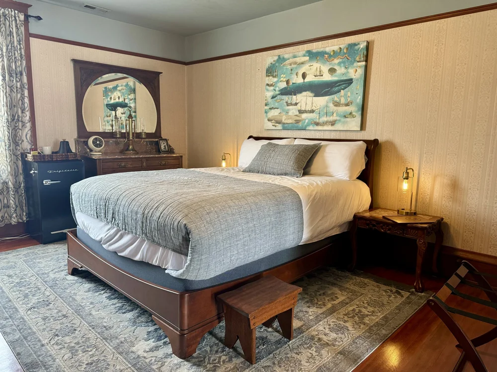 Rooms — Hubble House Inn