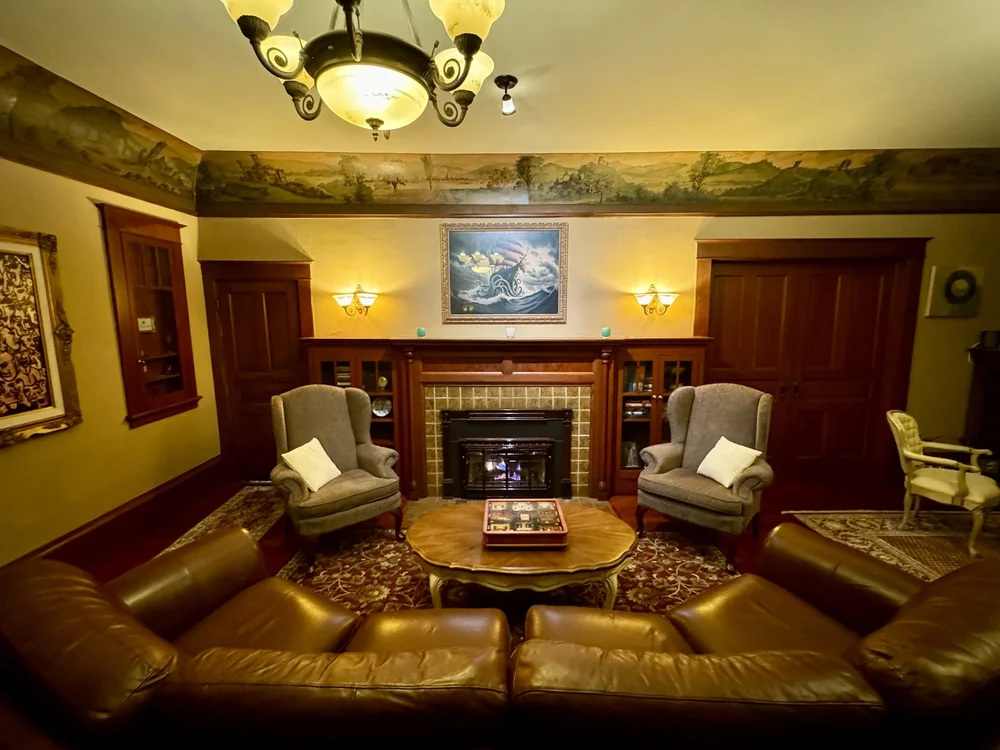 About — Hubble House Inn