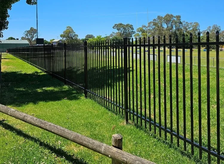 Tubular steel fencing in Albury-Wodonga — Slide Living
