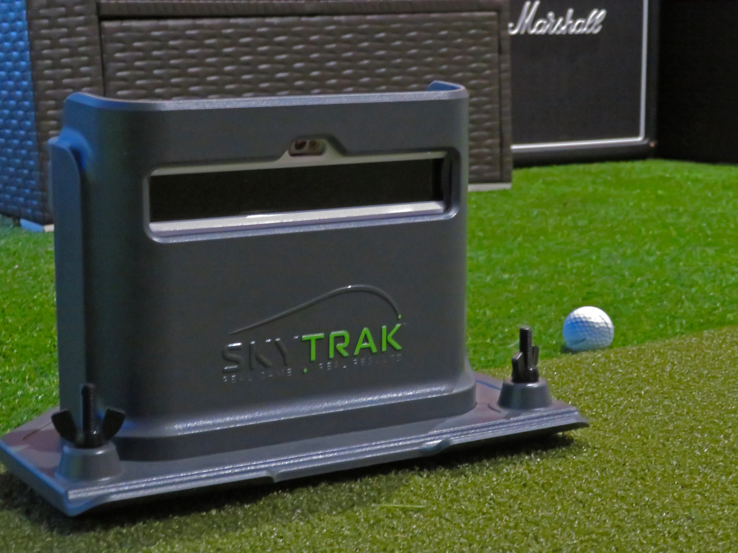 Private golf studio Get Better at Golf Beginner Golf Simulator ...